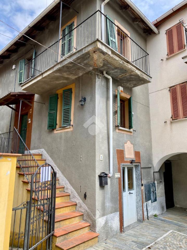 Casa indipendente in vendita a Ponzone