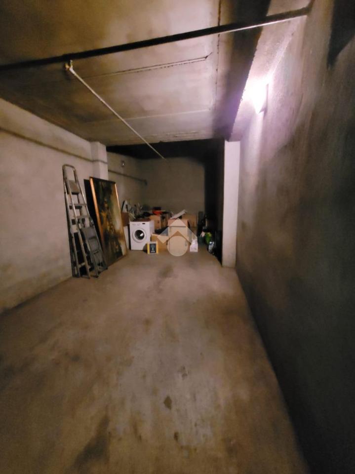 Box in vendita a Acqui Terme