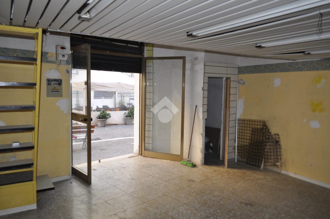 Negozio in affitto a Foggia