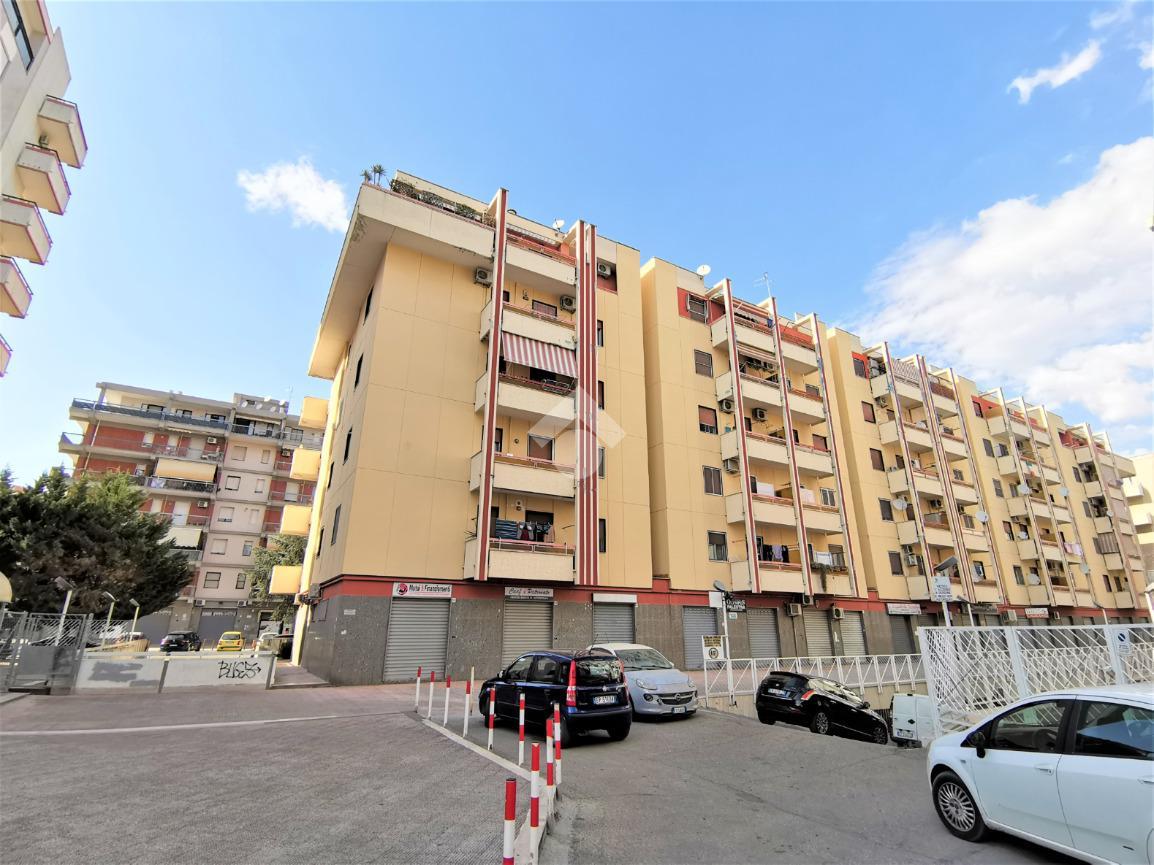 Negozio in affitto a Foggia