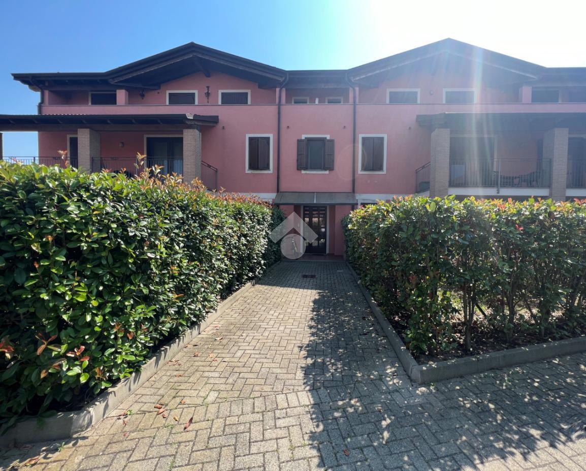 Appartamento in vendita a Tronzano Vercellese