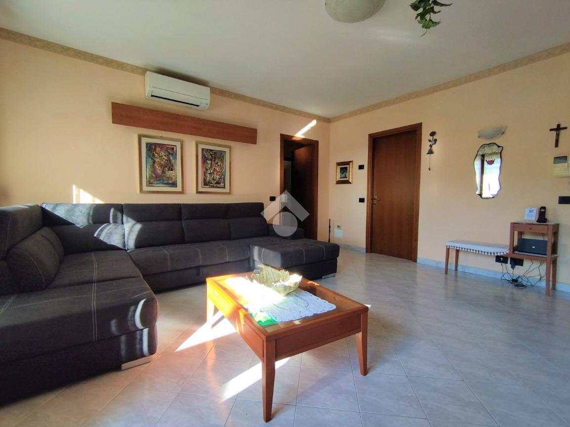 Appartamento in vendita a Trecate