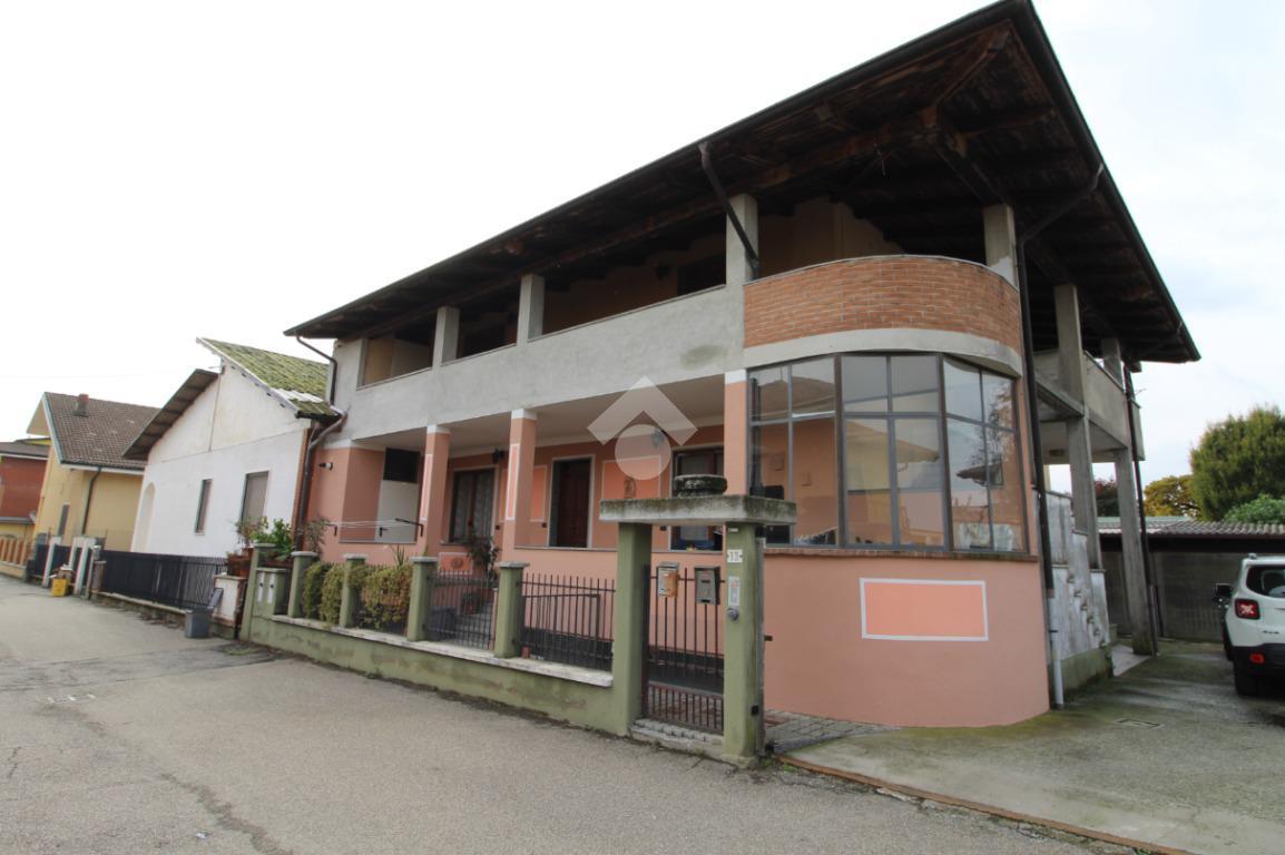 Appartamento in vendita a Tronzano Vercellese