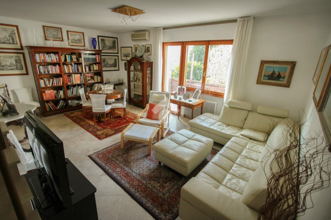 Villa a schiera in affitto a Mogliano Veneto