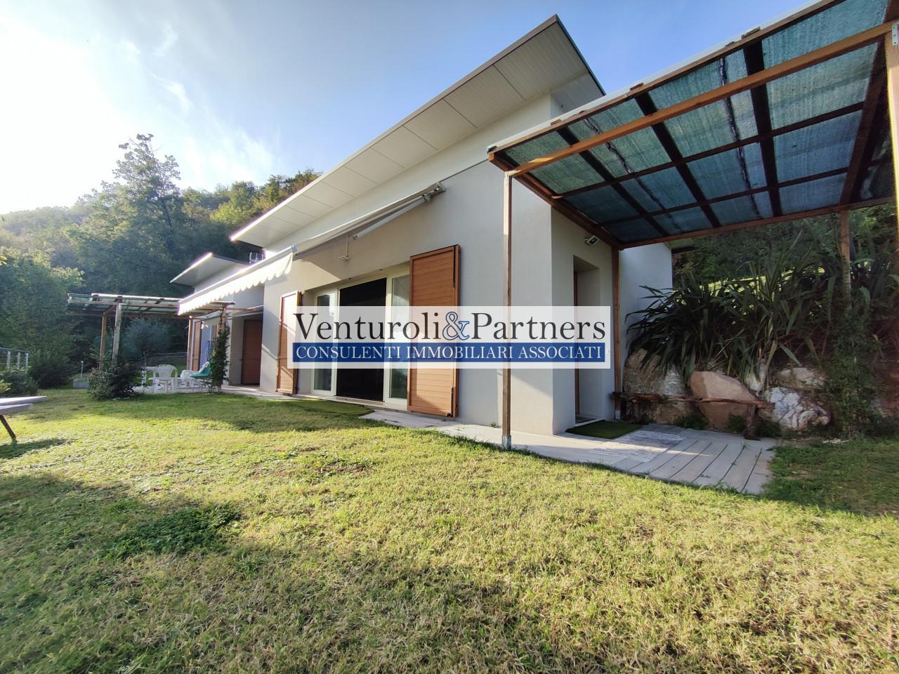 Azienda agricola in vendita a Salo'