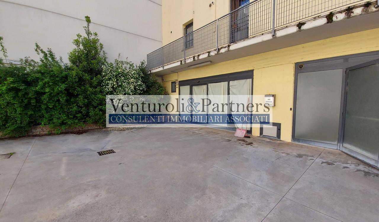 Magazzino in vendita a Paitone