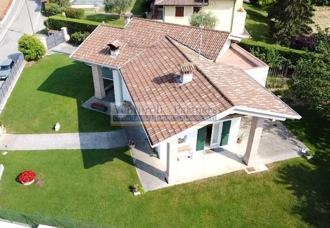 Villa in vendita a Lonato
