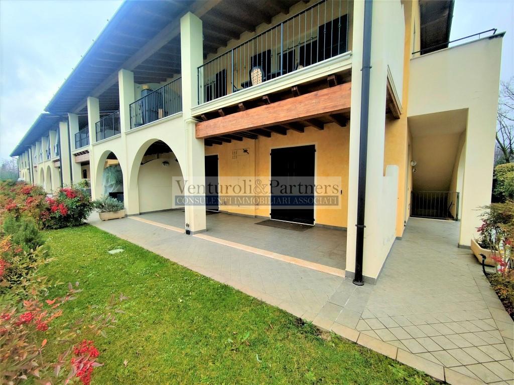 Appartamento in vendita a Manerba Del Garda