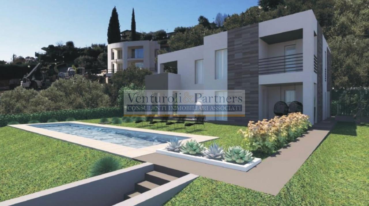 Villa in vendita a Padenghe Sul Garda