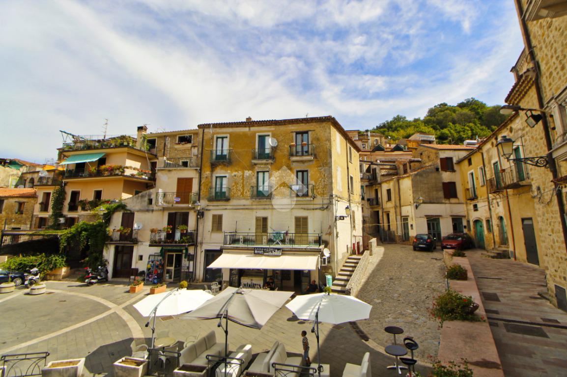 Appartamento in vendita a Centola