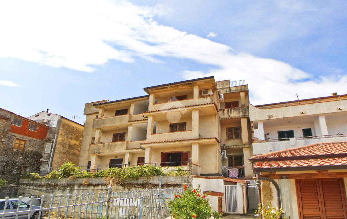 Appartamento in vendita a Centola