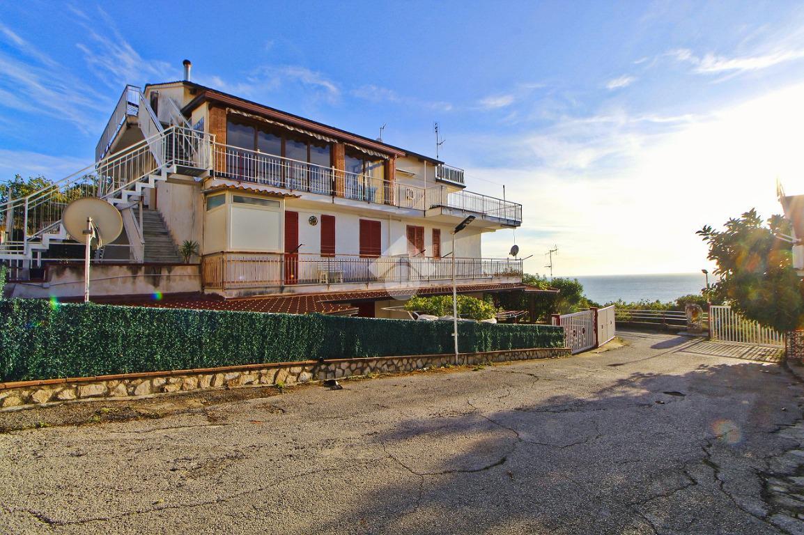 Appartamento in vendita a Pisciotta