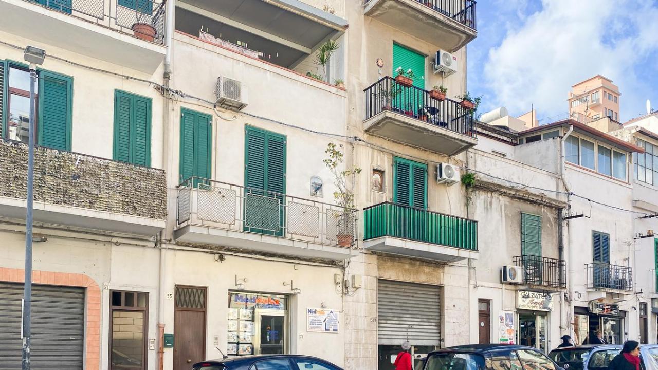 Negozio in affitto a Messina