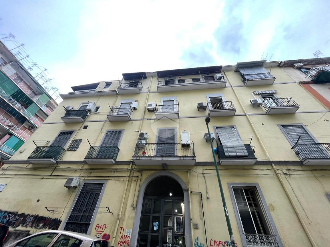 Appartamento in vendita a Napoli