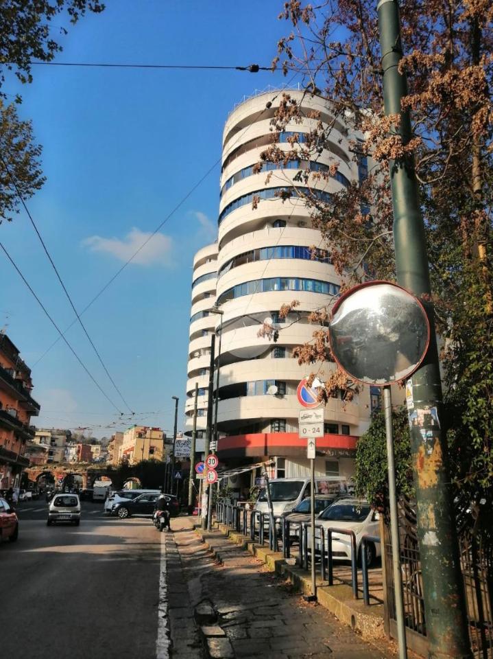 Appartamento in vendita a Napoli
