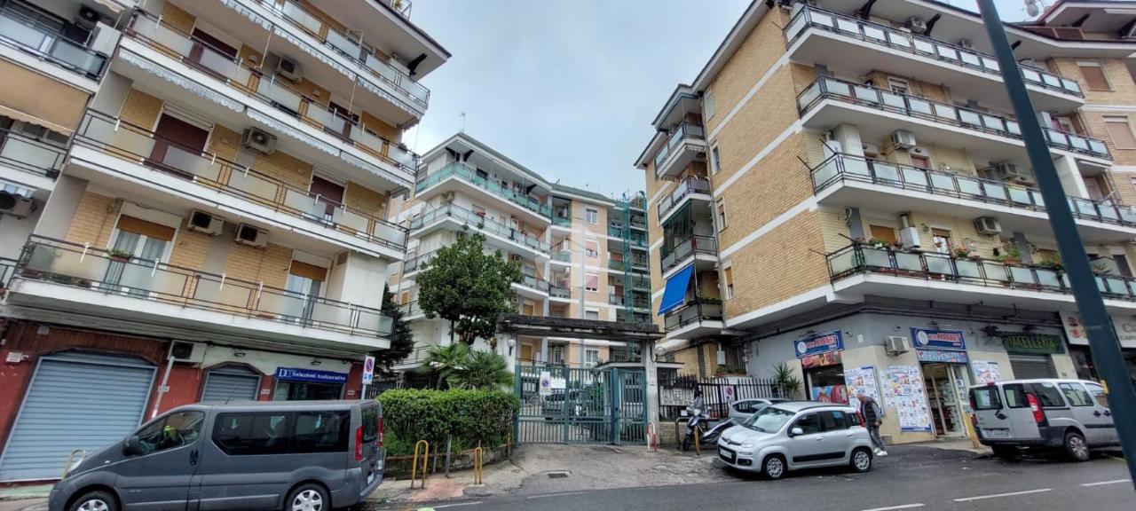 Appartamento in vendita a Napoli