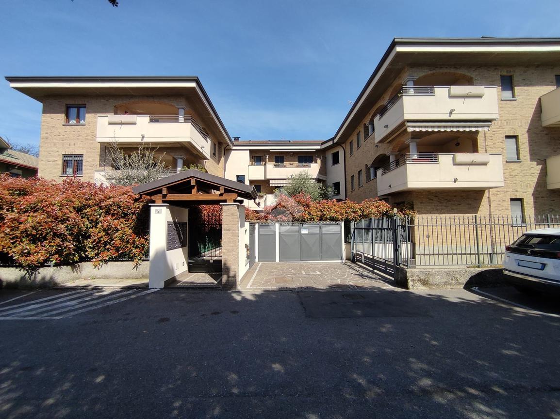 Appartamento in vendita a Desio