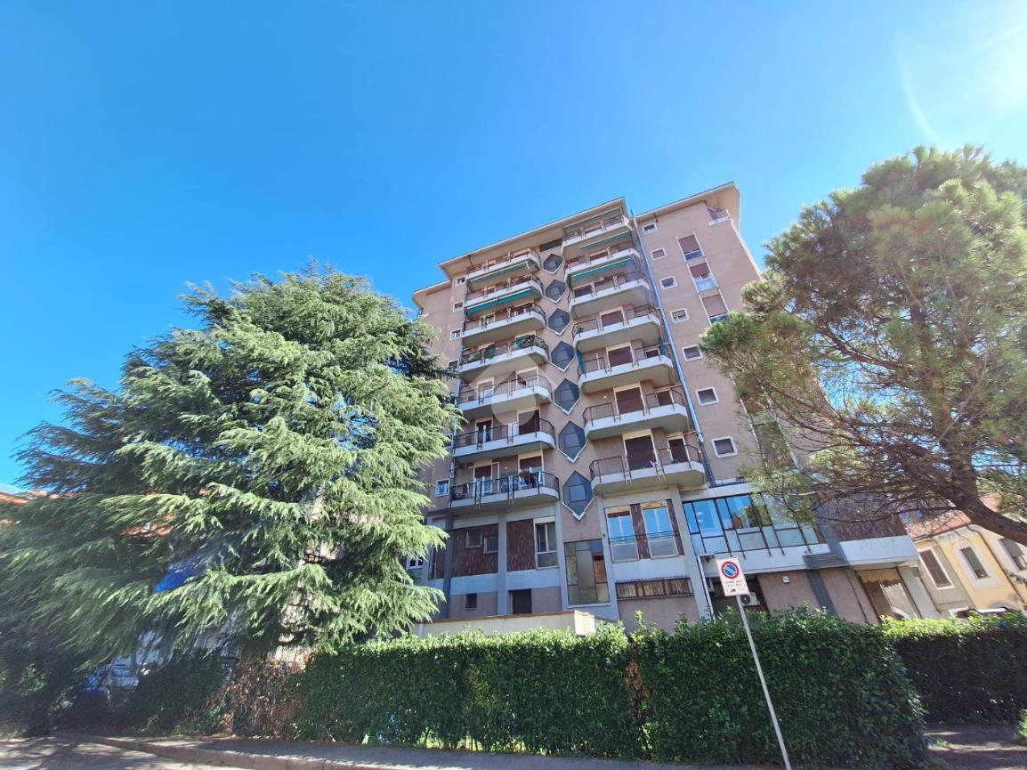 Appartamento in vendita a Desio