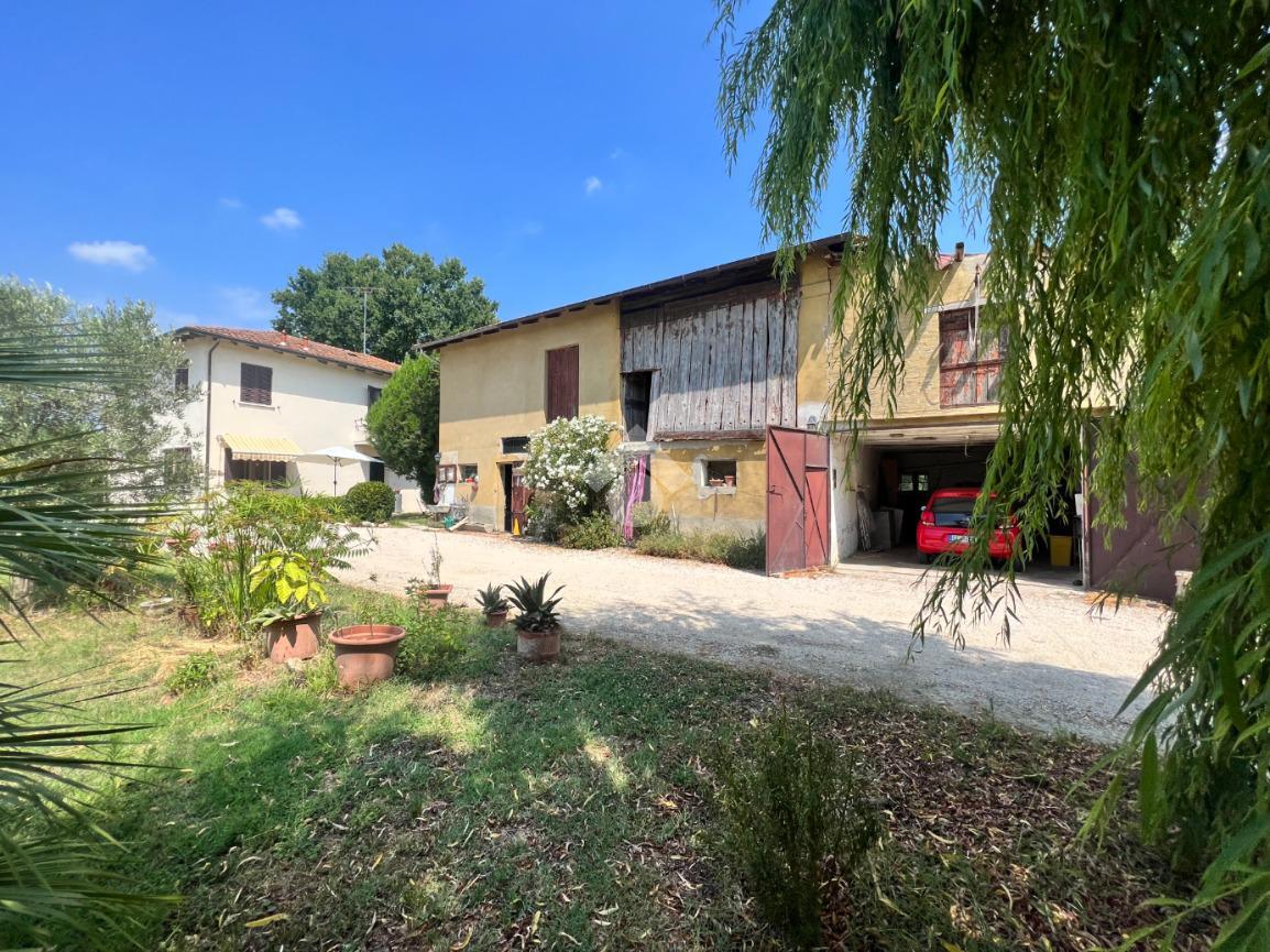 Rustico in vendita a Budrio