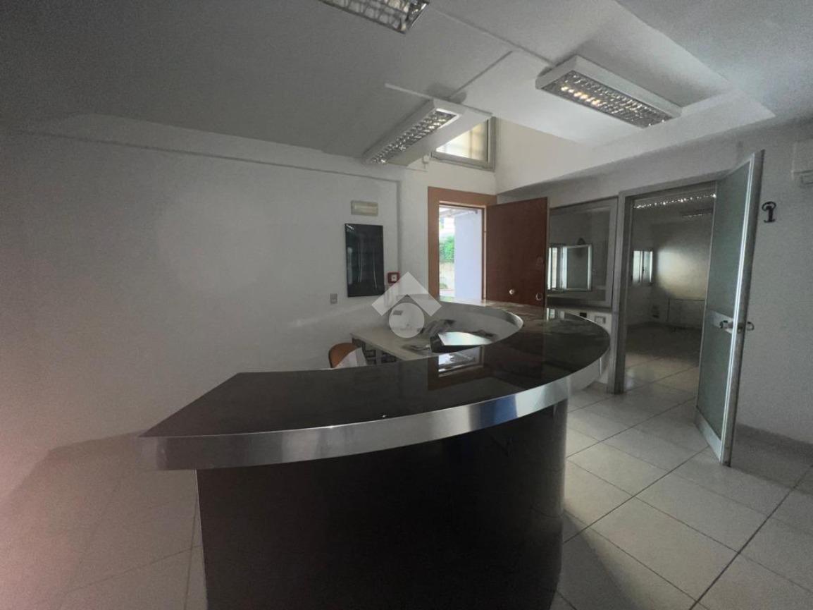 Laboratorio in affitto a Portici