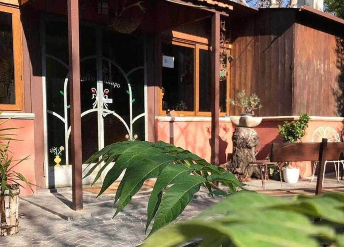 Negozio in affitto a Ercolano