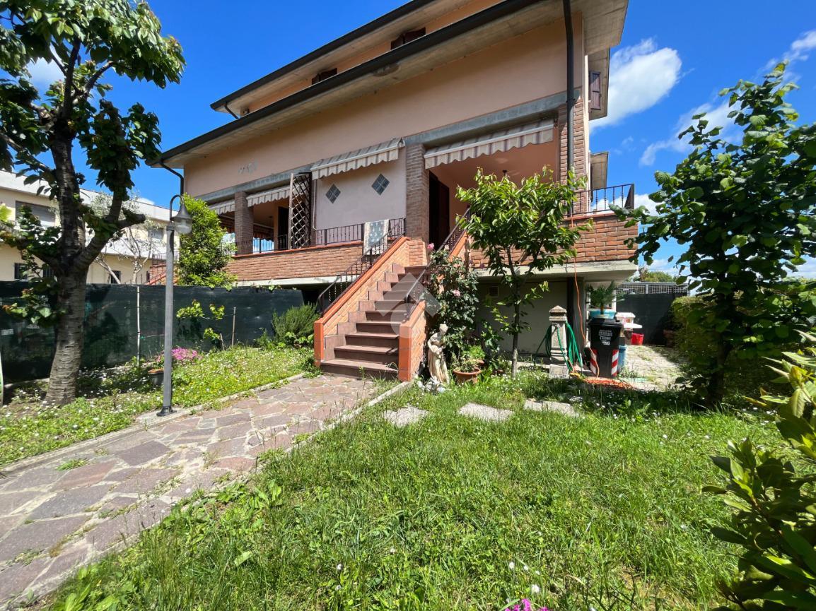 Villa a schiera in vendita a Reggio Emilia