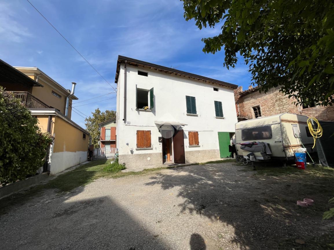 Casa indipendente in vendita a Bibbiano