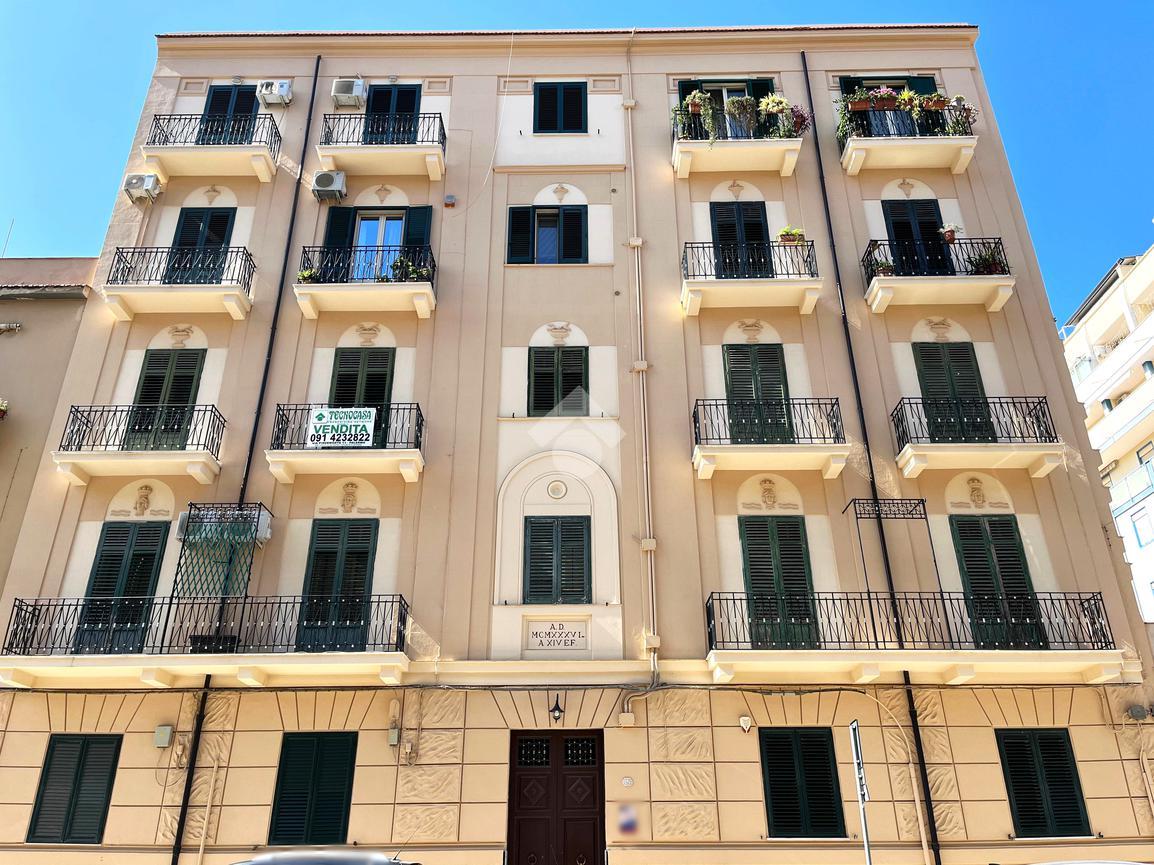 Appartamento in vendita a Palermo