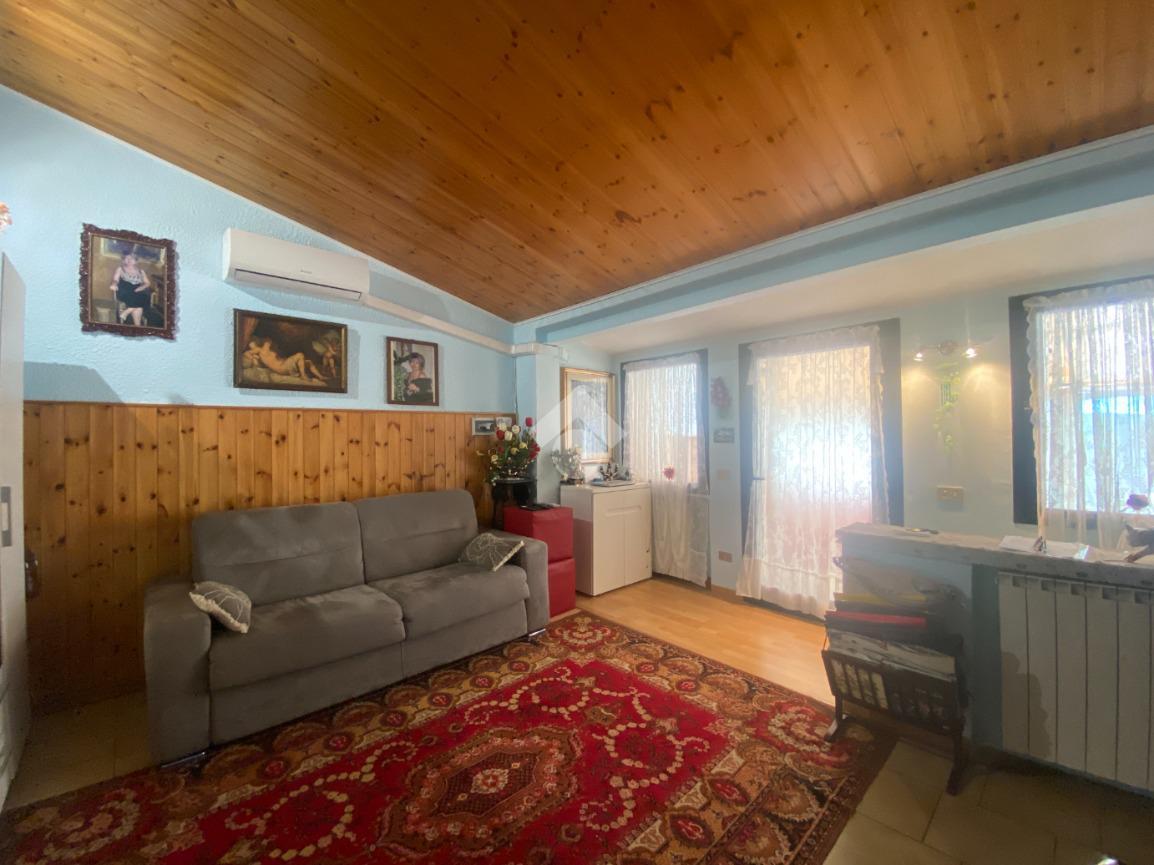 Casa indipendente in vendita a Verona