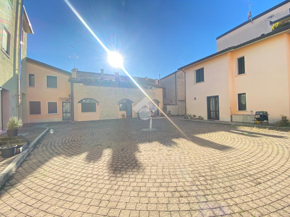 Appartamento in vendita a Verona