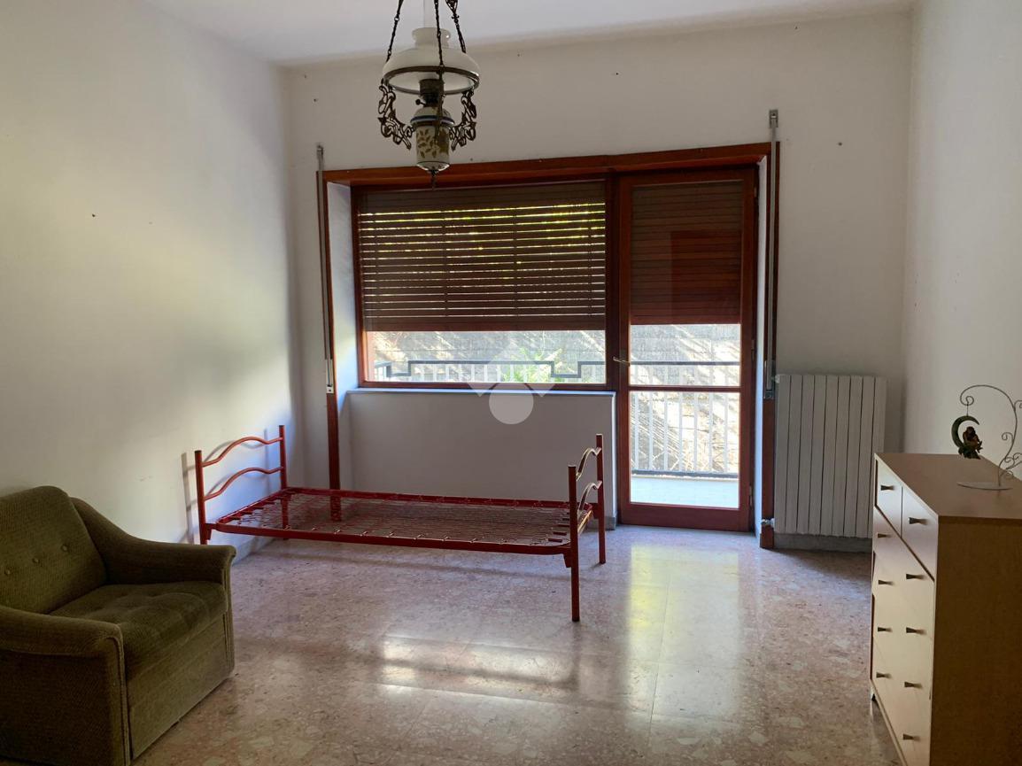 Trilocale in Via Emilio Capizzano 21, Cosenza