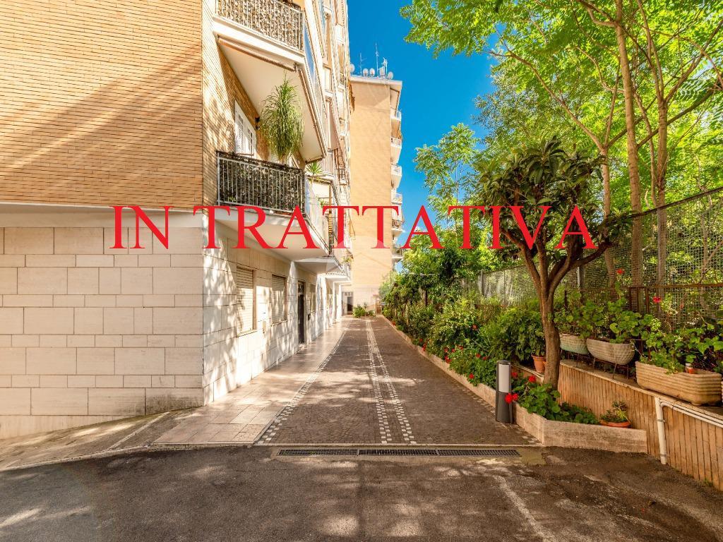 Appartamento in vendita a Roma