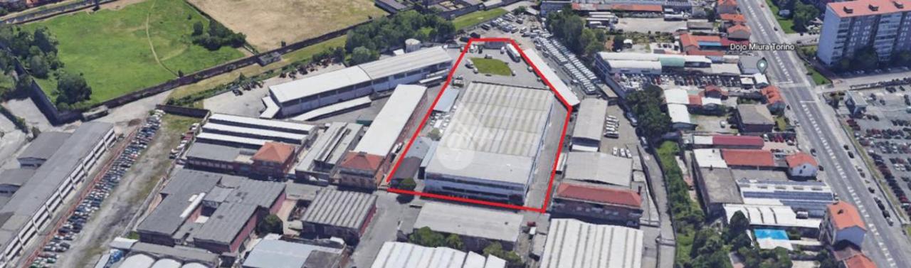 Capannone in vendita a Torino