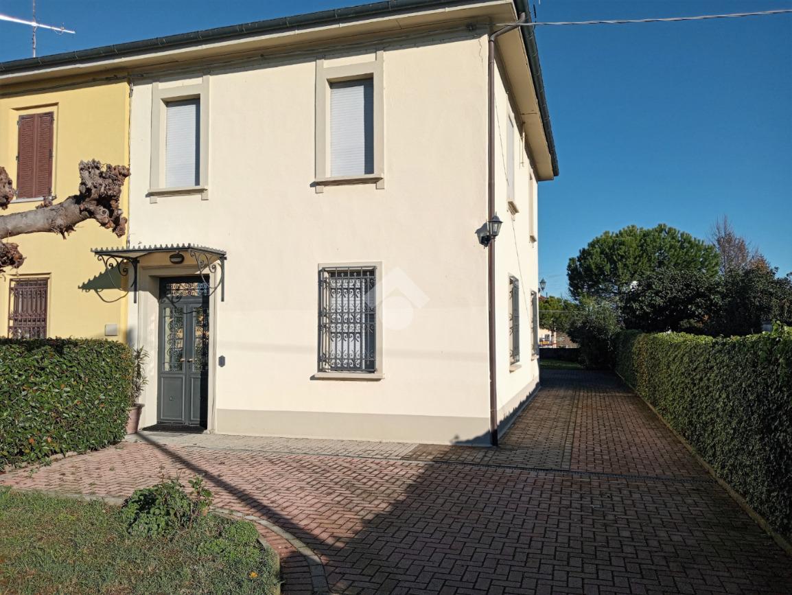 Villa in vendita a Molinella