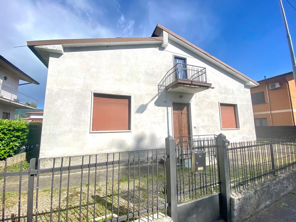 Casa indipendente in vendita a Capriolo