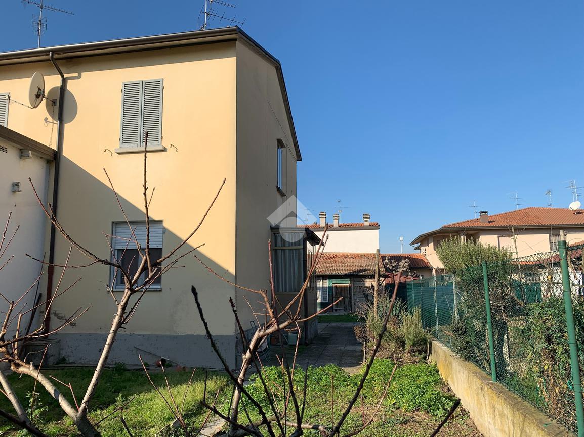 Villa in vendita a Bagnara Di Romagna