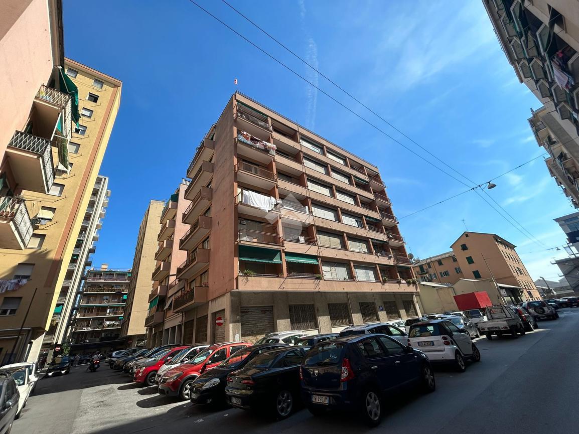 Appartamento in vendita a Genova