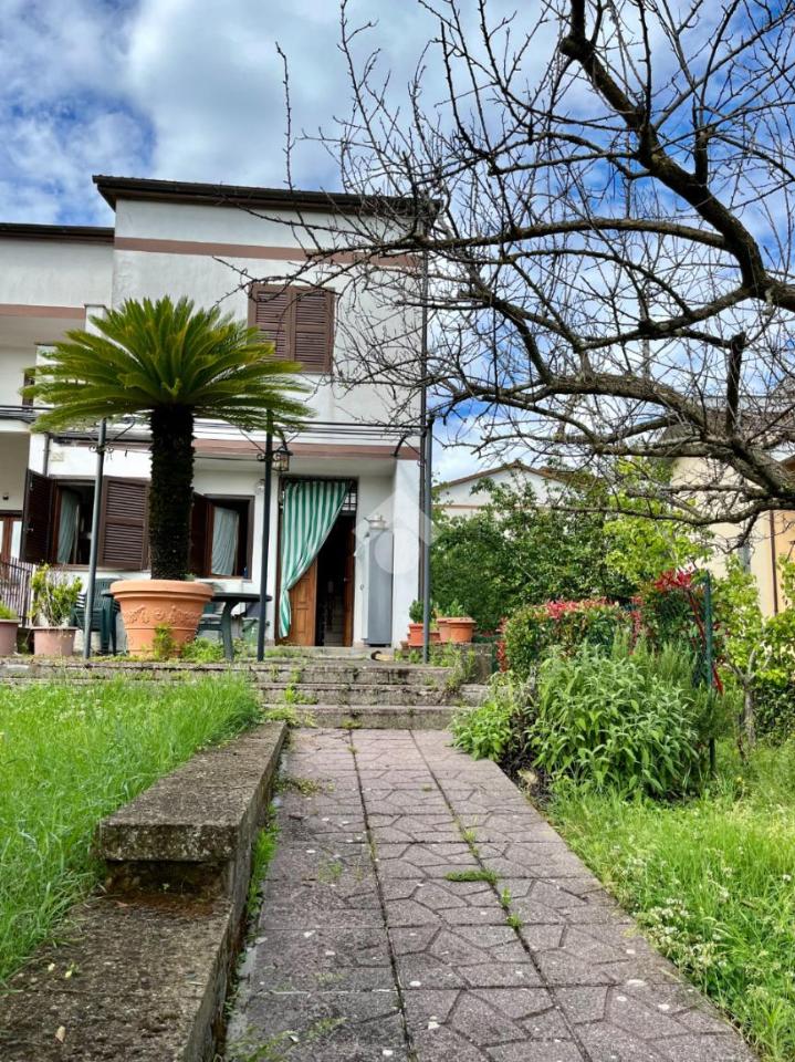 Villa a schiera in vendita a Bomarzo