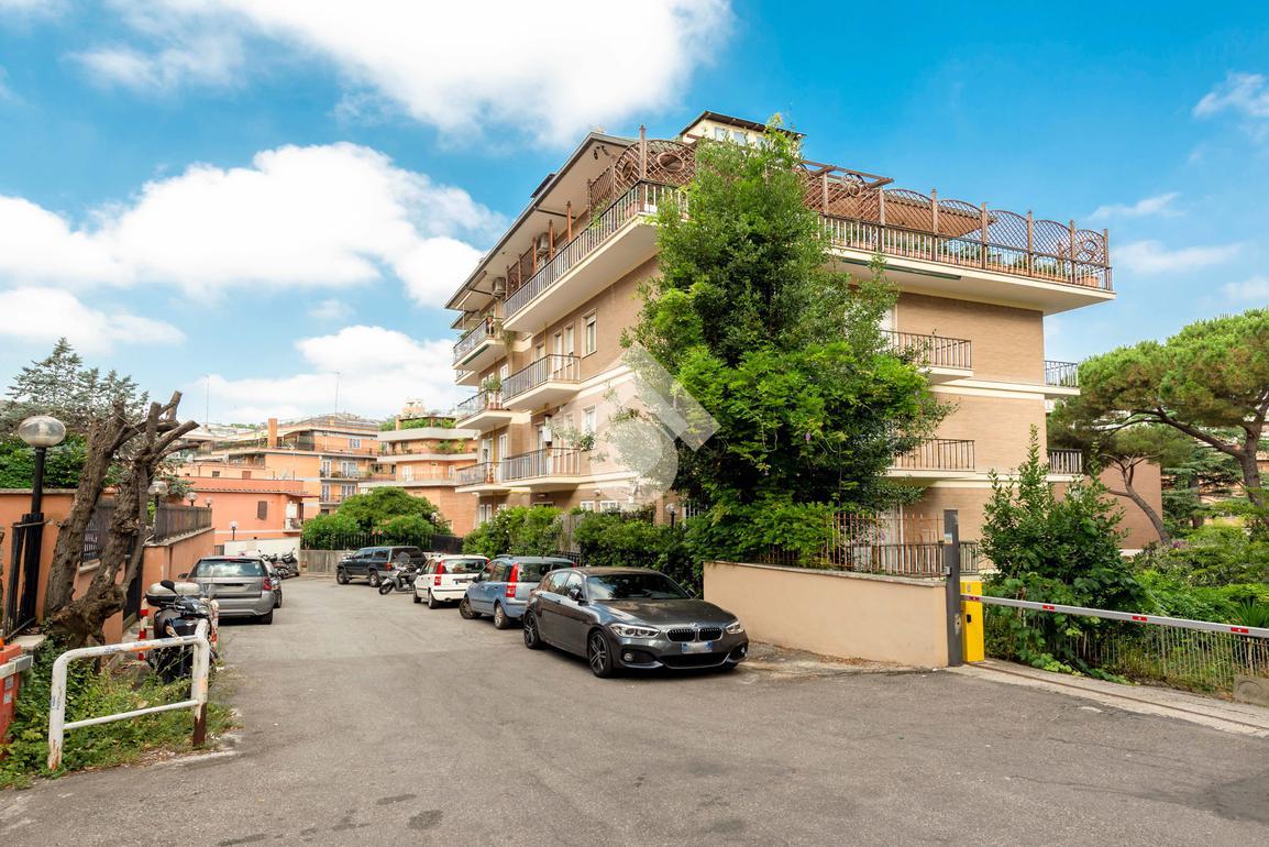 Appartamento in vendita a Roma