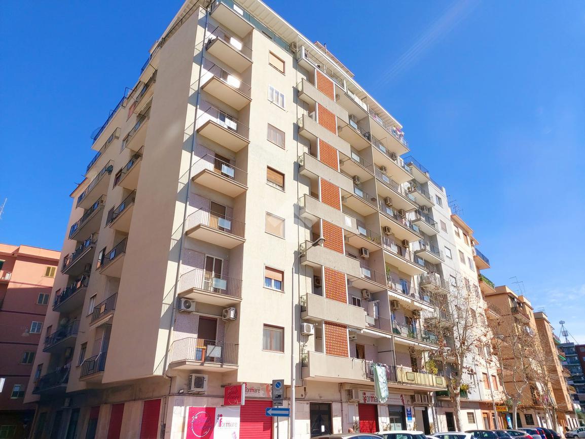 Appartamento in vendita a Taranto