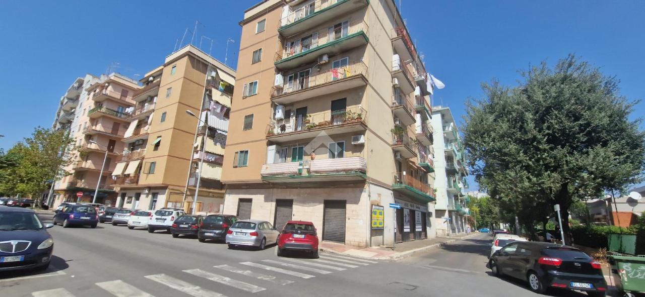 Appartamento in vendita a Taranto