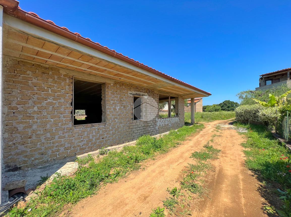 Villa in vendita a Castel Sant'Elia
