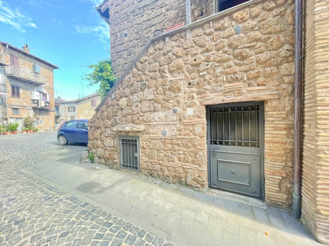 Box in vendita a Nepi