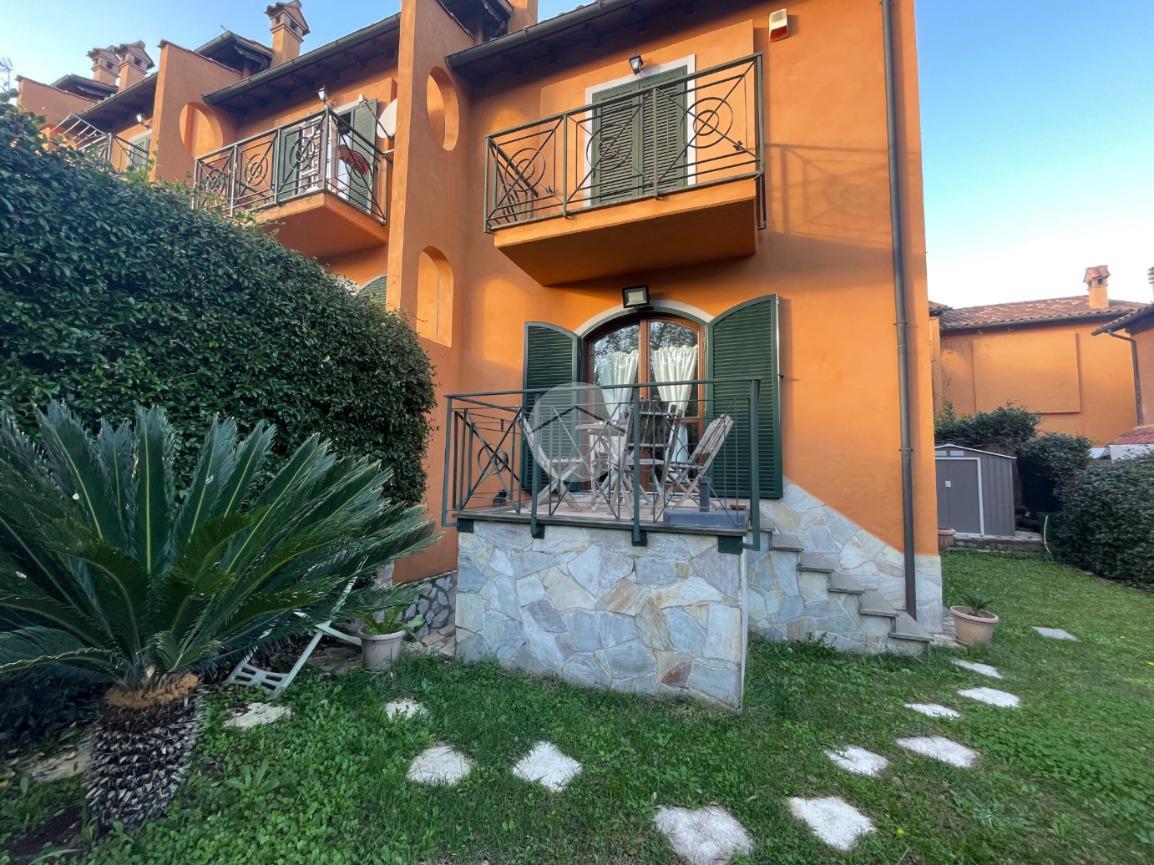 Villa a schiera in vendita a Nepi