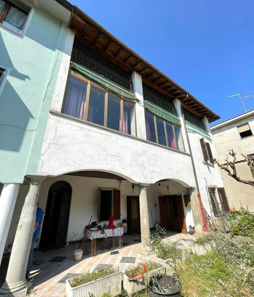 Appartamento in vendita a Urgnano