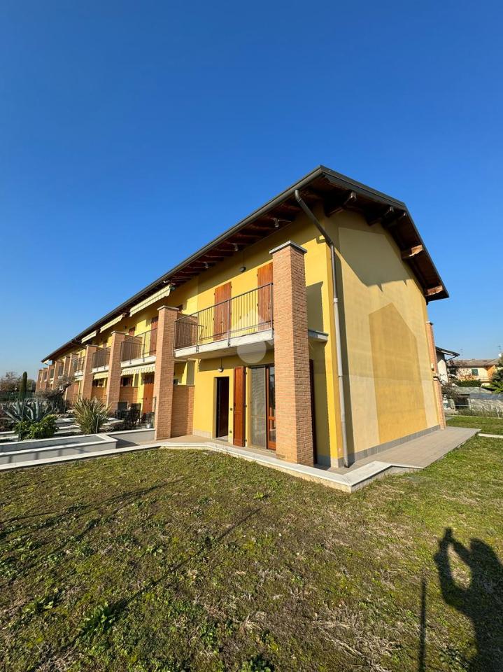 Villa a schiera in vendita a Cologno Al Serio