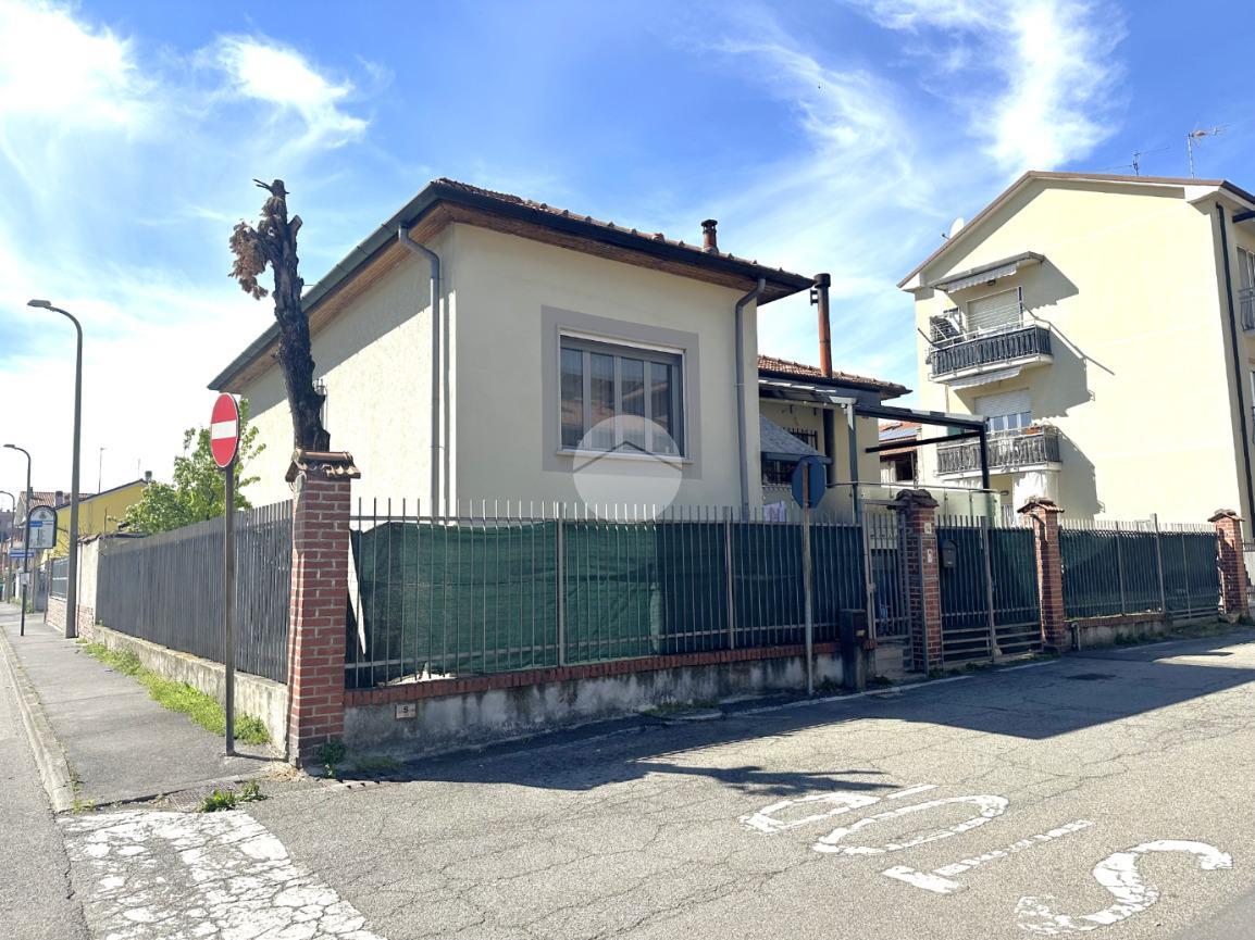 Villa in vendita a Paderno Dugnano