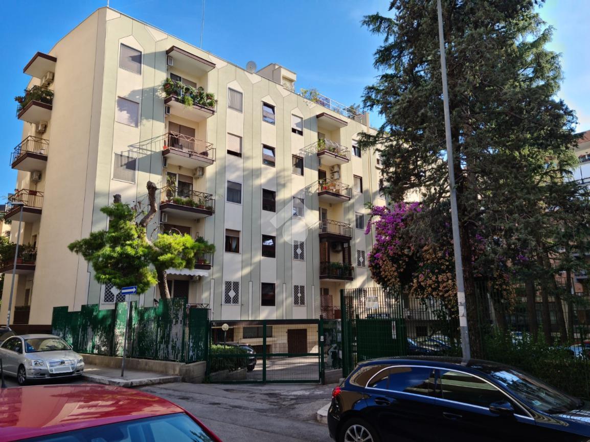 Appartamento in vendita a Bari