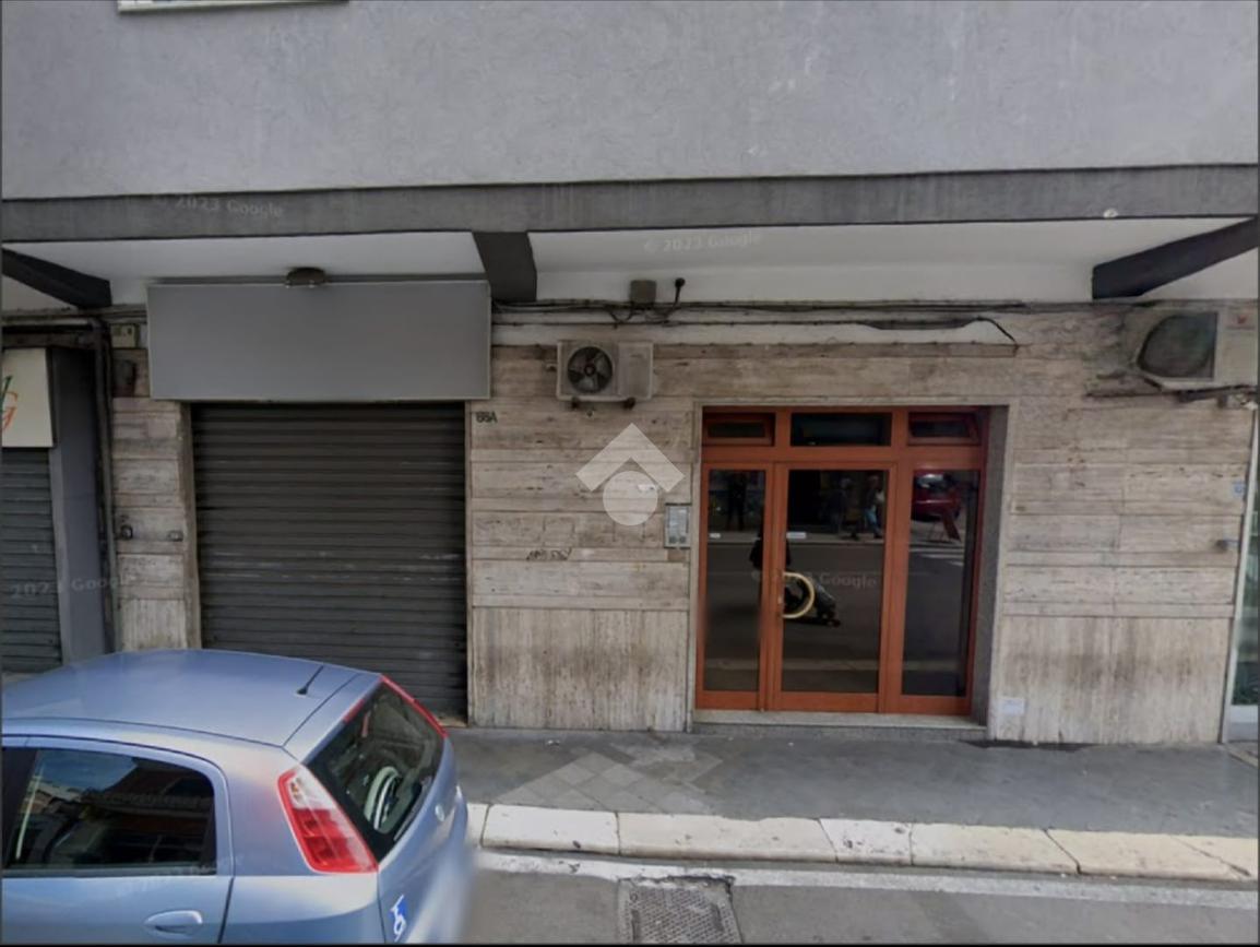 Negozio in vendita a Bari