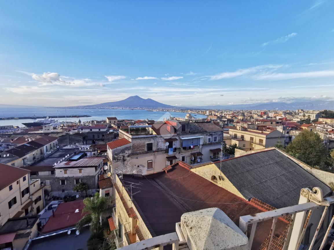 Trilocale in Strada Quisisana 14, Castellammare di Stabia